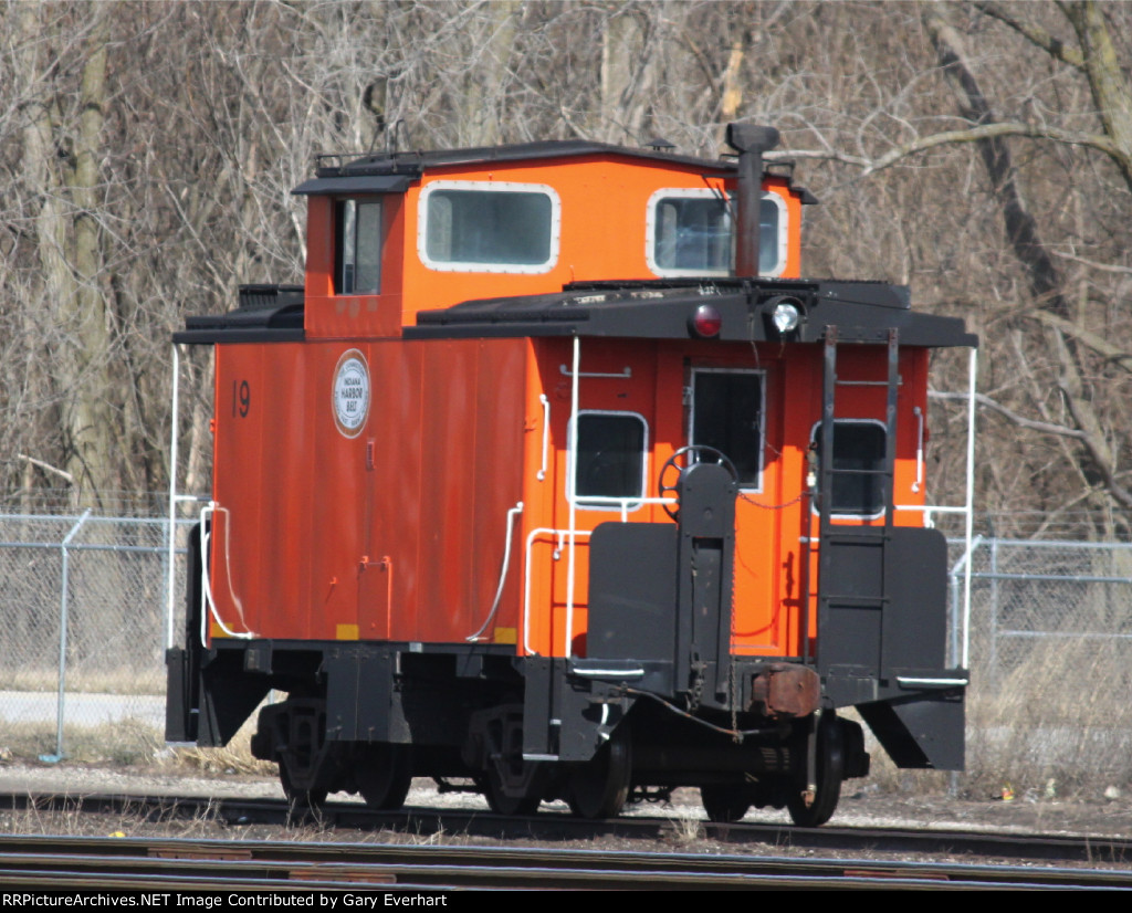 IHB Caboose 19 - Indiana Harbor Belt
